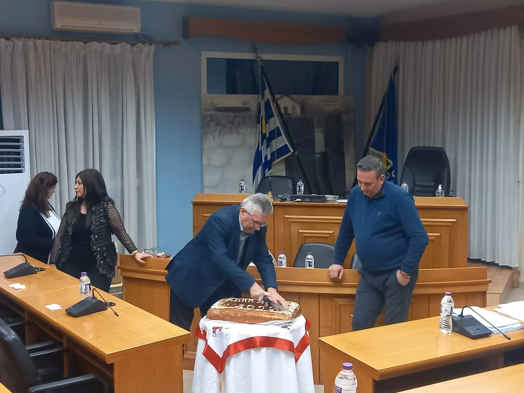 Έκοψε την βασιλόπιτα το ΔΣ Αλμωπίας