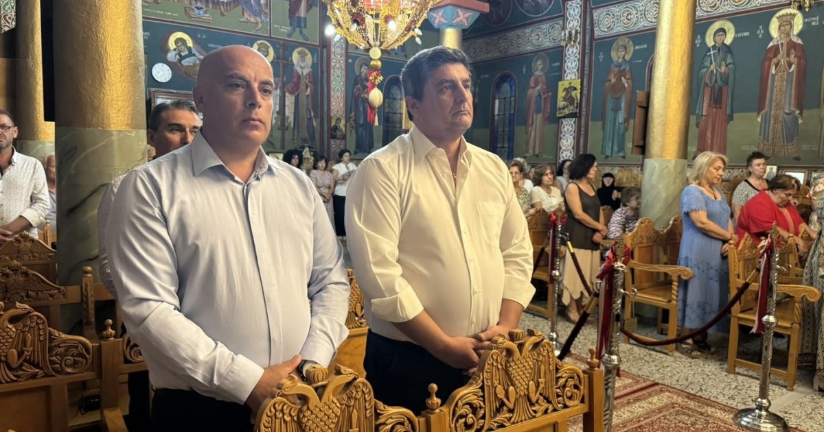 Πλαγιάρι: Eσπερινός και περιφορά της εικόνας της Παναγίας (pic)