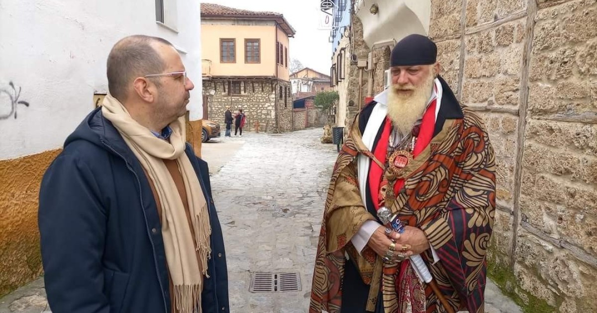 Πειρατής στην Έδεσσα... Συνάντησε τον Φίλιππο Γκιούρο
