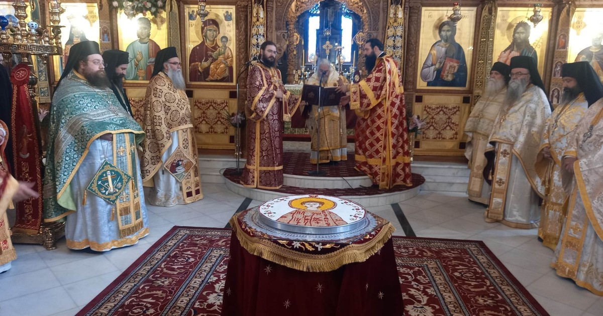 Ι.Ν Αγίου Στεφάνου Σκύδρας: Πάνδημη πανηγυρική θεία Λειτουργία