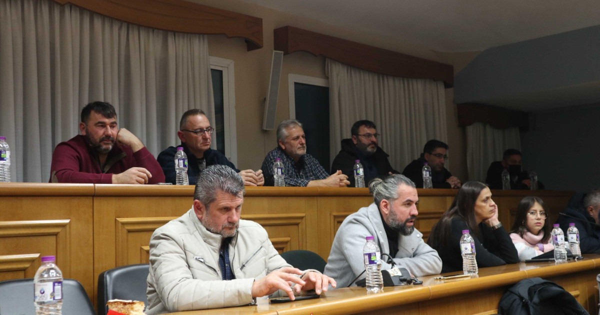 Δ.Σ Αλμωπίας: Η βασιλόπιτα, η βαλίτσα και το ταξίδι