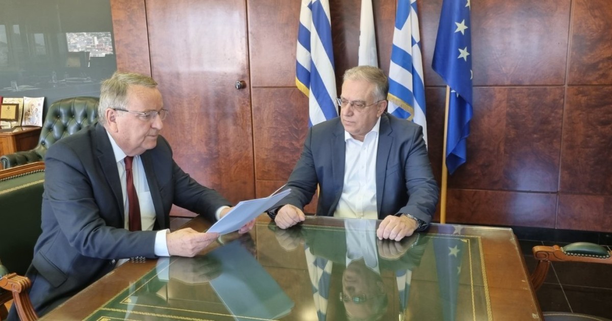 Συνάντηση του Γιώργου Καρασμάνη με τον Υπουργό Προστασίας του Πολίτη ...