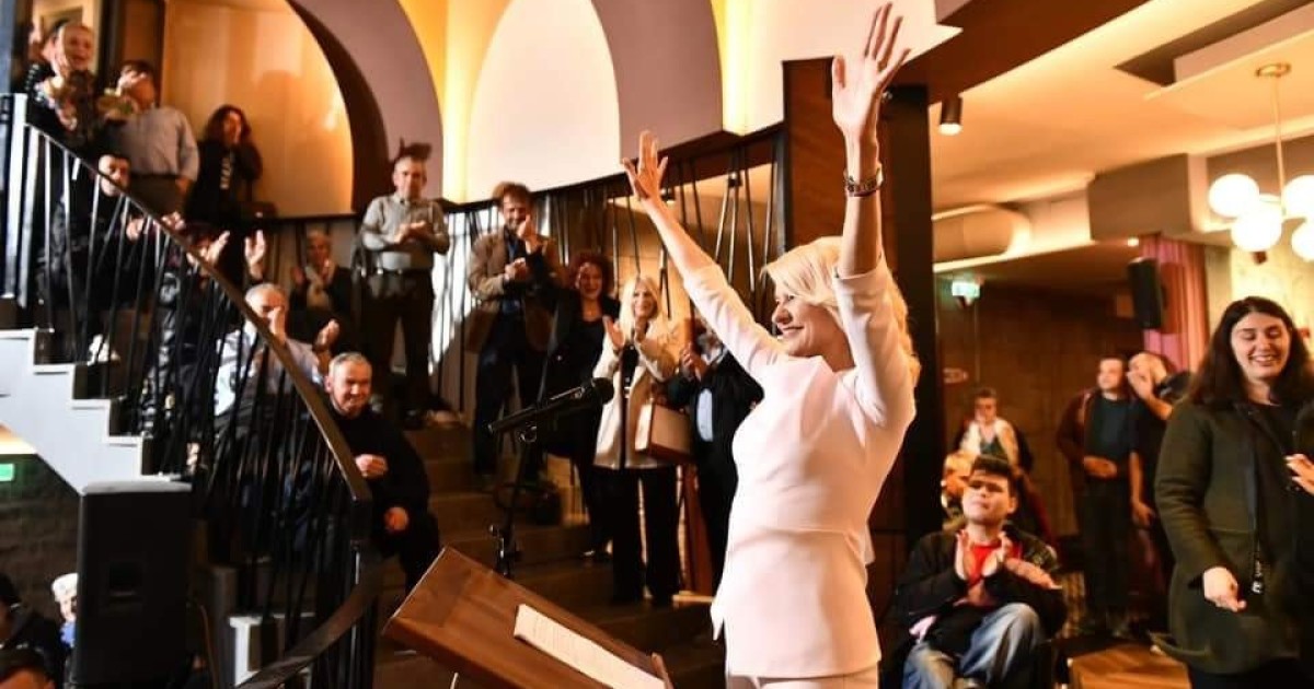 Βούλιαξε η Έδεσσα: Μεγαλειώδη συγκέντρωση της Θεοδώρας Τζακρη
