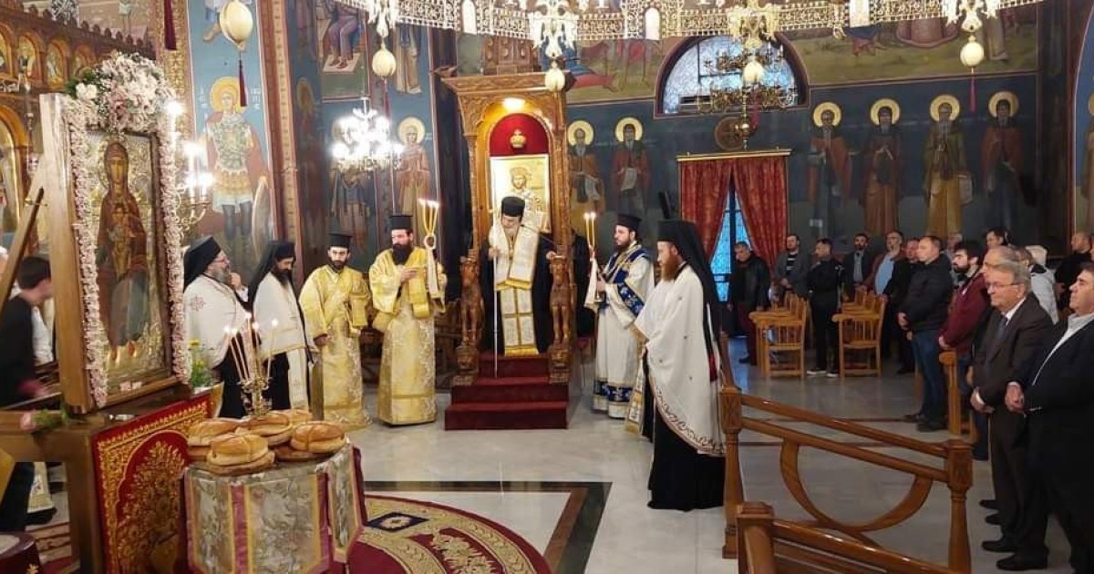 Στην Αγία Σκέπη η Παναγία η Ελεουσα
