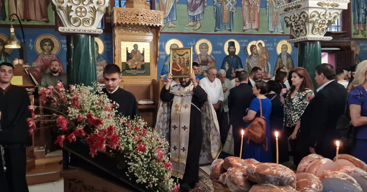 Πλήθος κόσμου στην Παναγία την Μηλιώτισσα