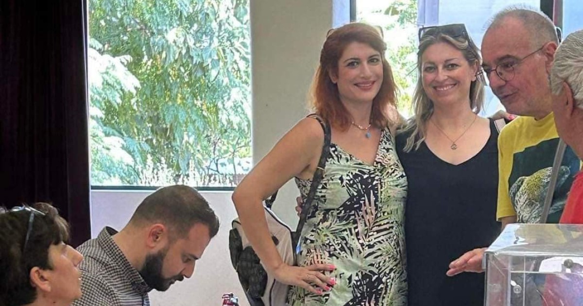 Ψήφισε για πρόεδρο του ΣΎΡΙΖΑ η Μαρία Παπαδοπουλου