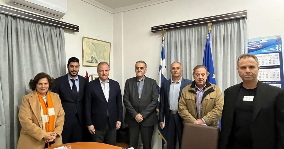 "Οργώνει" την Ελλάδα ο Διονύσης Σταμενίτης