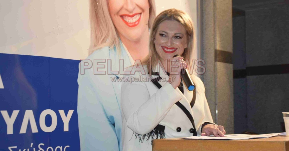 Μαρία Παπαδοπούλου..Η αποκριά, ο μορφωμένος και ο αμόρφωτος