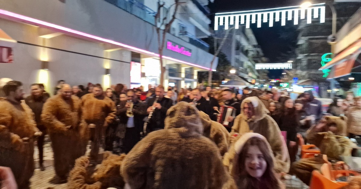 Εδεσσαϊκό καρναβάλι με τις αρκούδες Μετσκες
