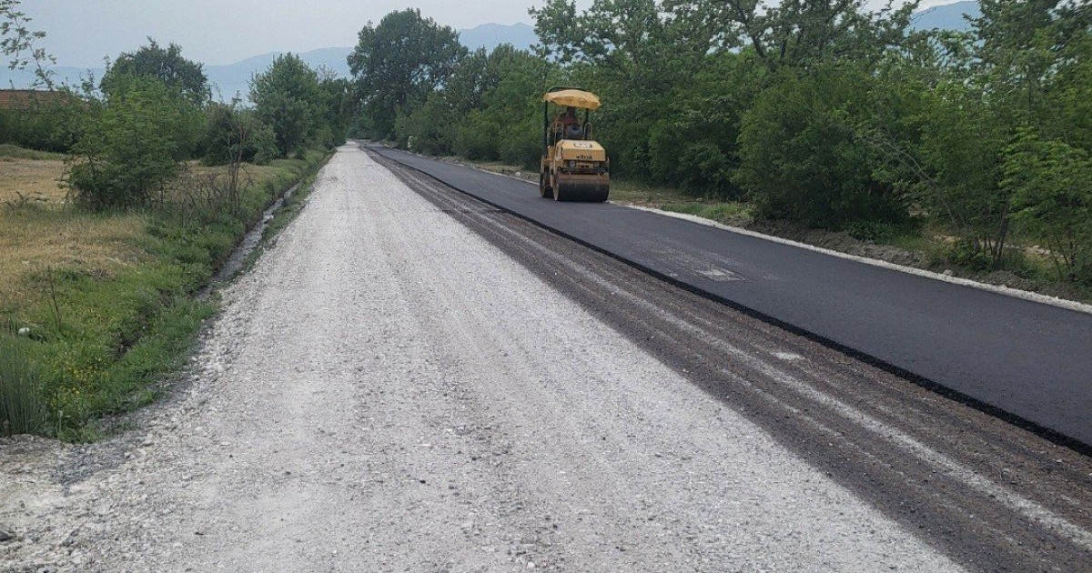 Δήμος Αλμωπίας: Ολοκληρώνεται η ασφαλτοστρωση στο Βορεινο