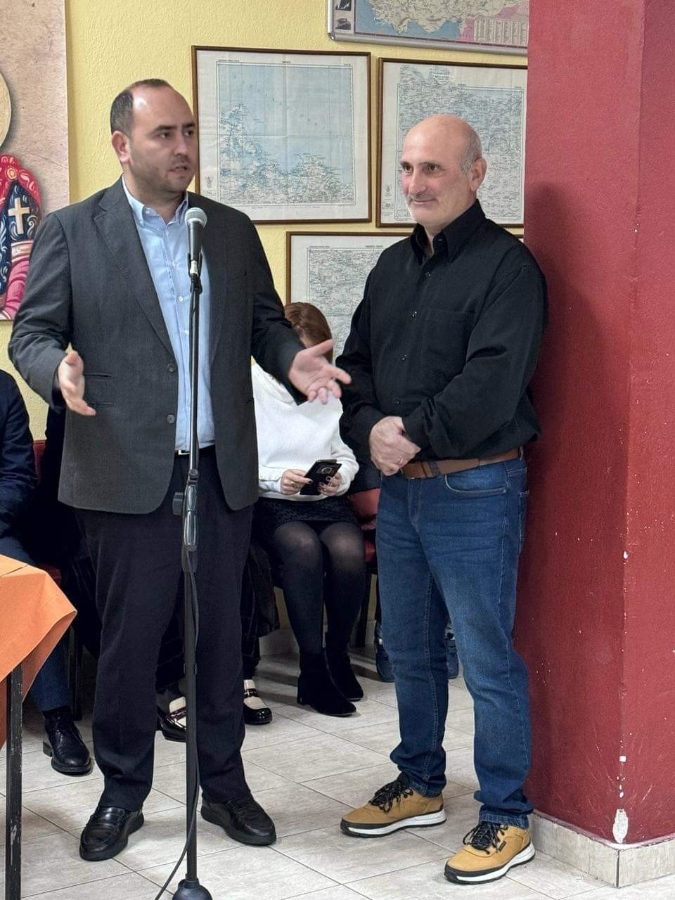 Συνεχίζει τις επαφές με τον κόσμο ο Λάκης Βασιλειάδης