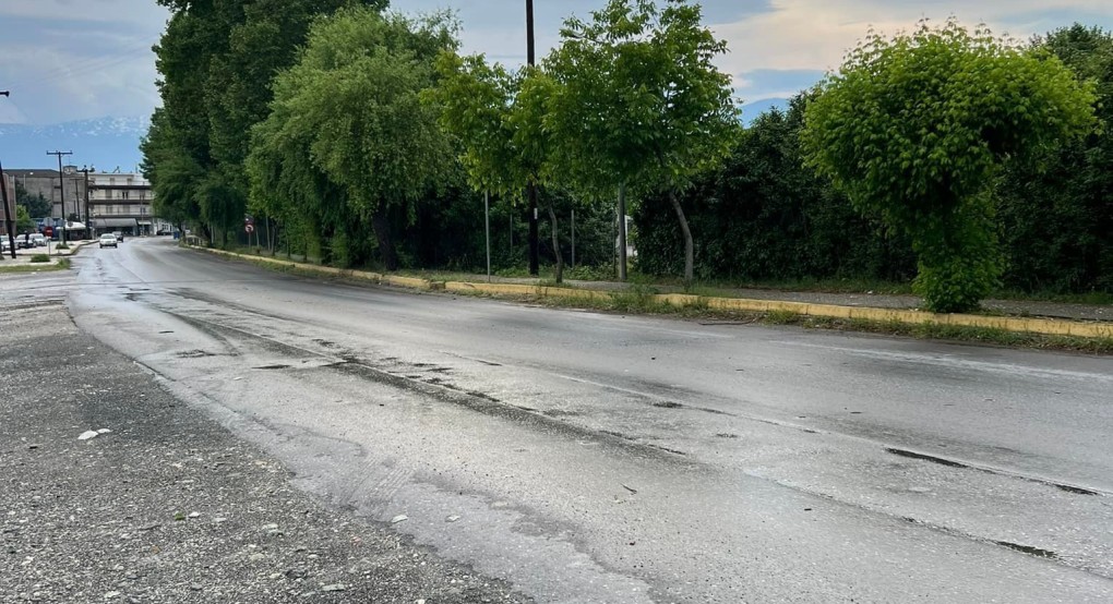 Εργα ανάπλασης στην είσοδο της Αριδαιας από Εξαπλατανο