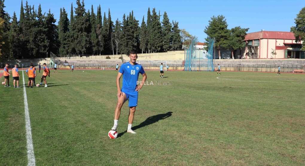 Απο το στρατόπεδο στο γήπεδο