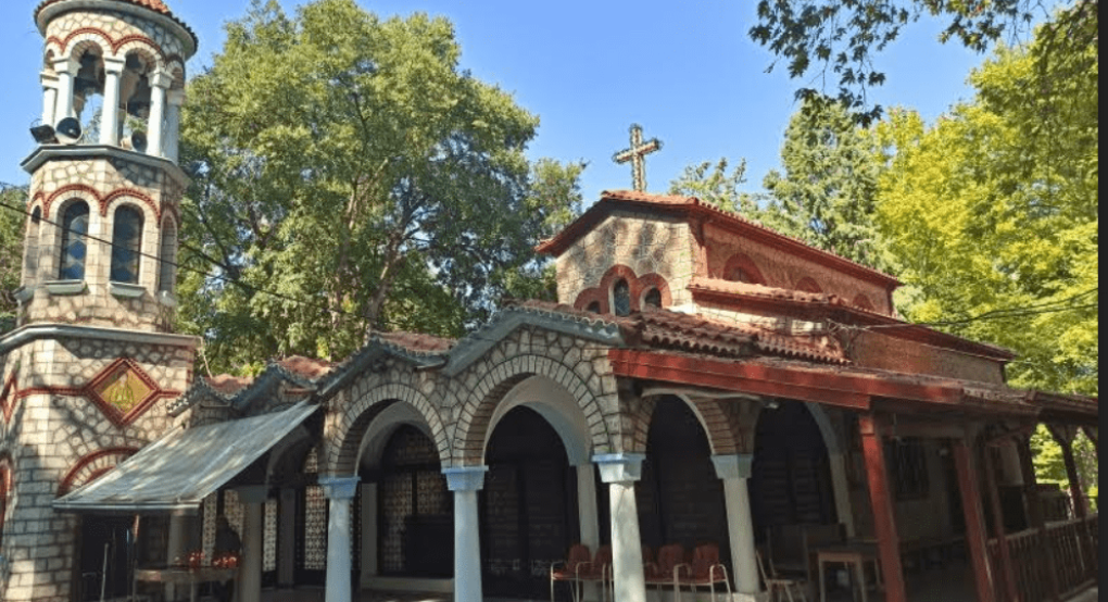 Πετριά: Πανηγυρίζει η Αγία Παρασκευή